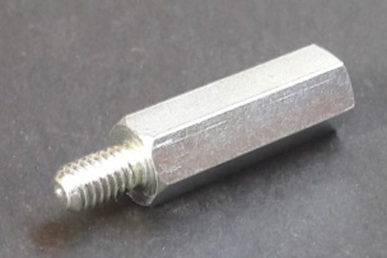 Entretoise Hexagonale en Acier Zingué Mâle/Femelle, Hauteur 30mm, M6 - Filetage M6 - GBM France